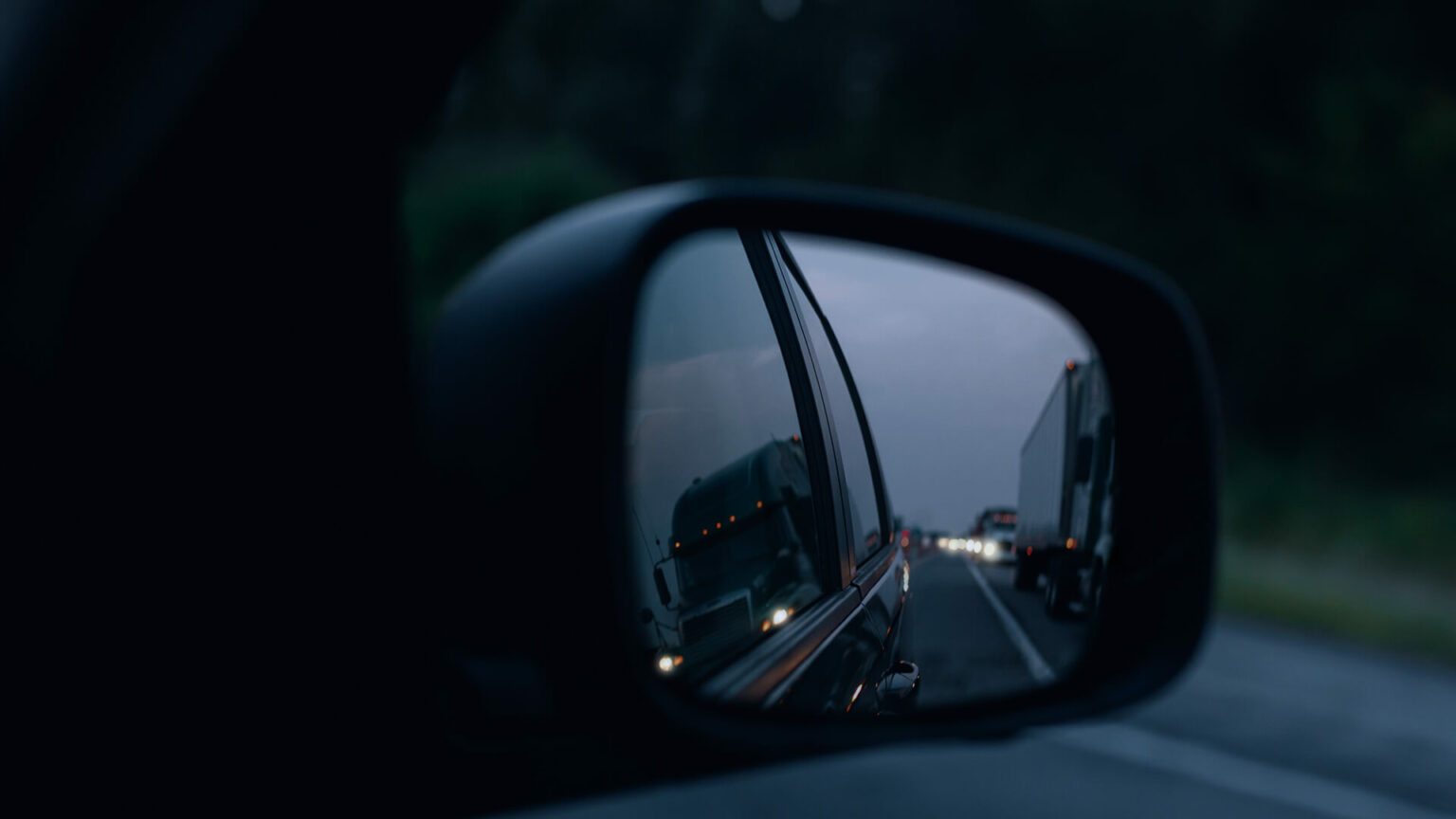 Intramotev - Rail. Reborn. Ready to Roll.