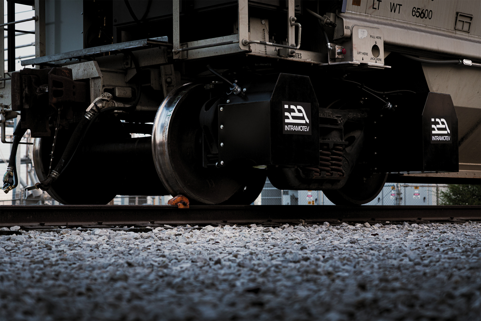 Intramotev - Rail. Reborn. Ready to Roll.